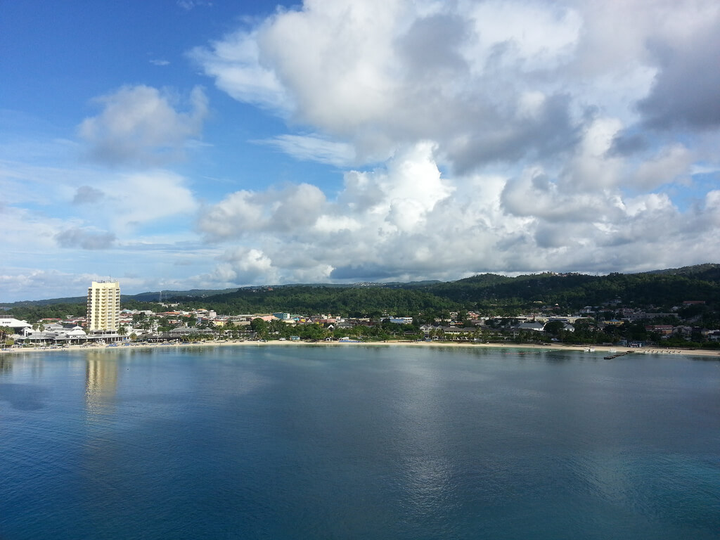 Când să mergi în Ocho Rios? Clima și vremea. 3 luni de evitat!
